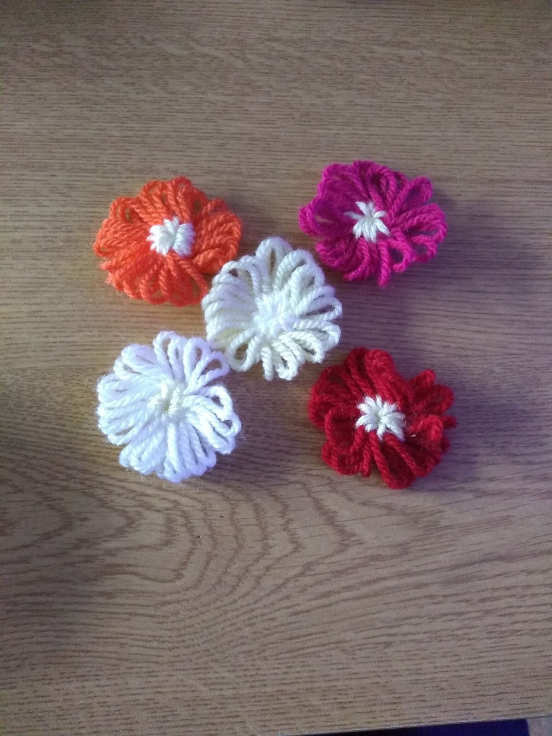 Easy Loom Knitting Flower Pattern: Beginner-friendly DIY (digital ...