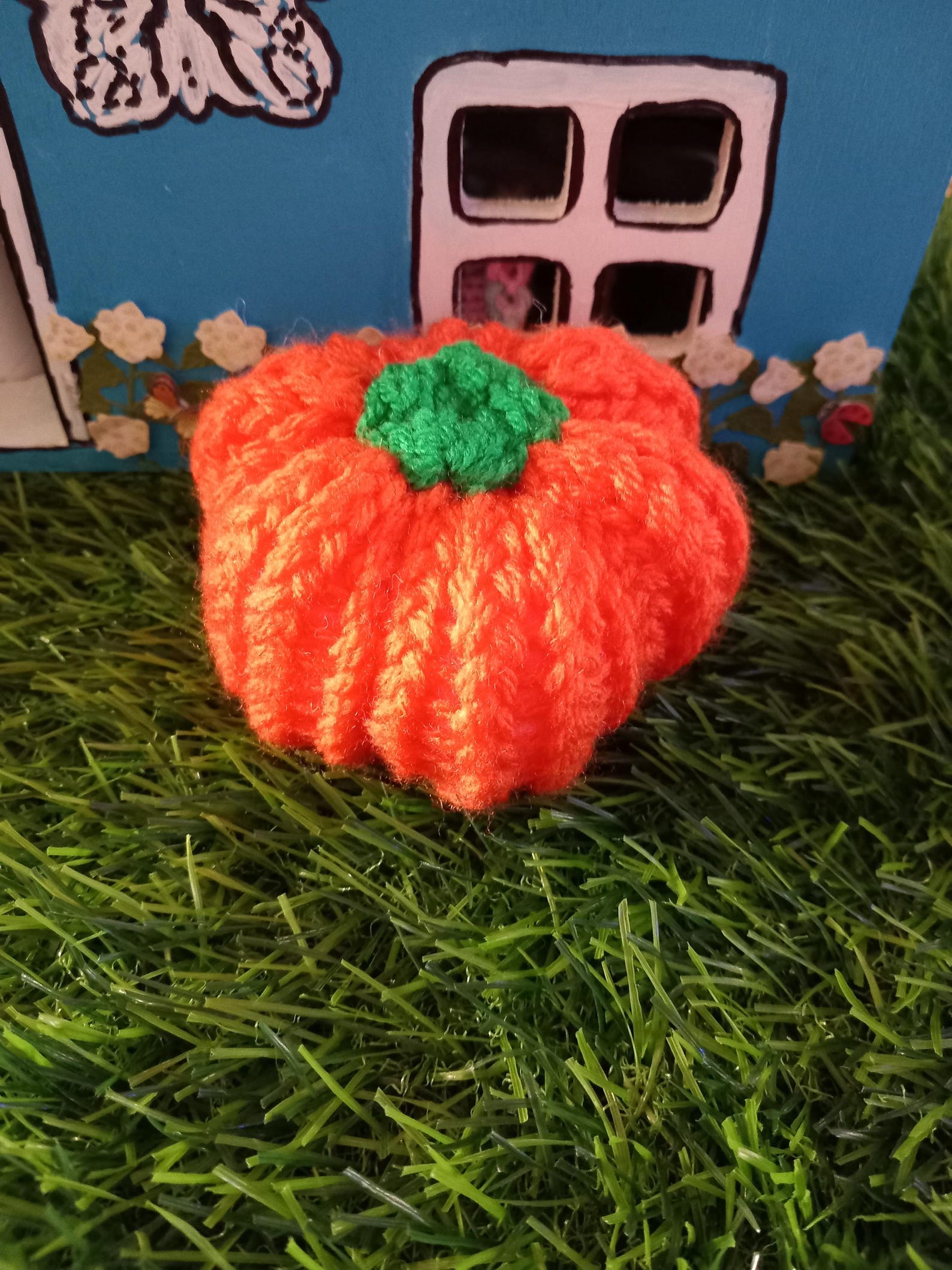 Loom Knit Pumpkin Pattern: Beginner Autumn Halloween Decor (PDF Pattern ...