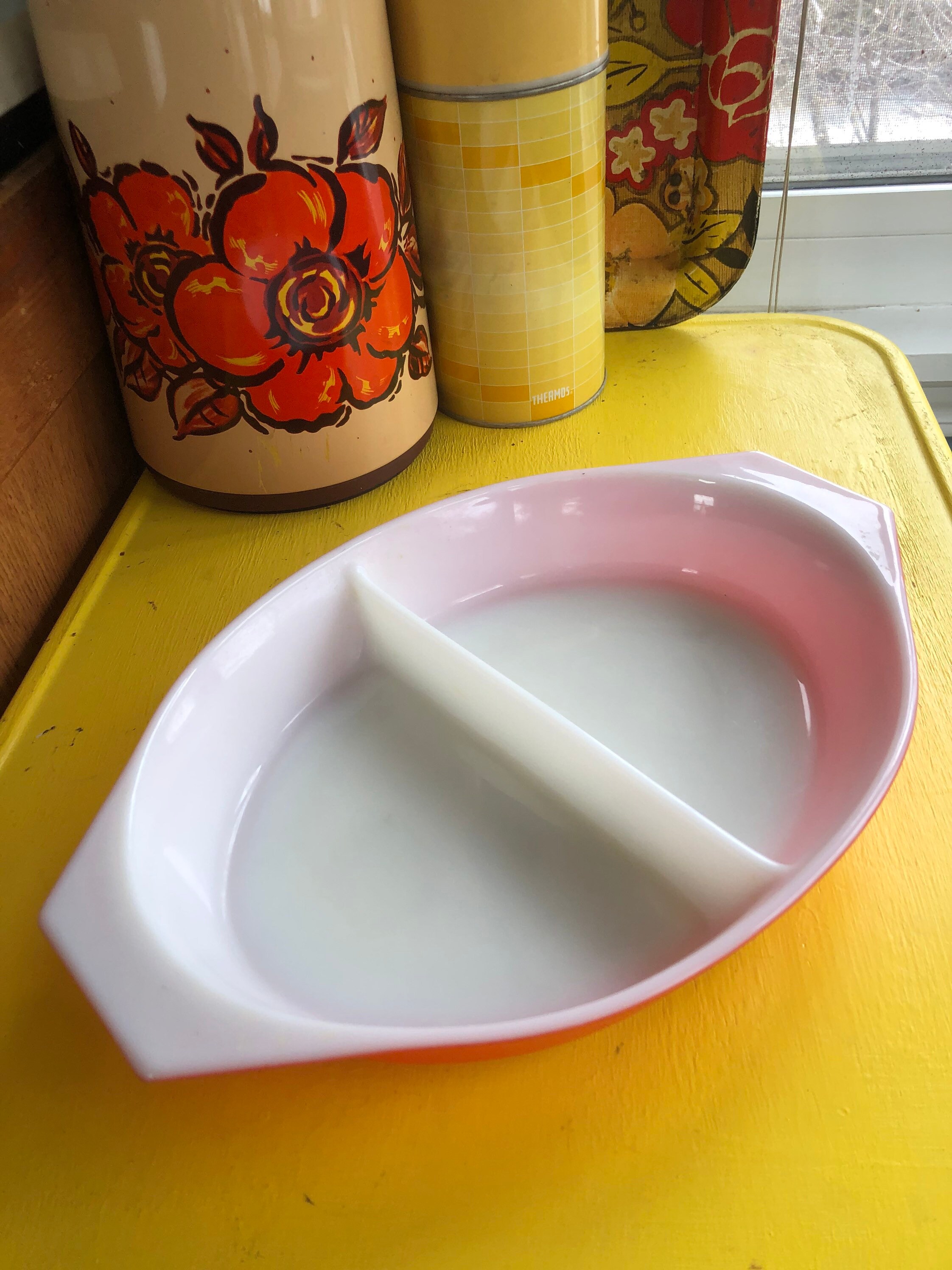 Vintage Pyrex Friendship Pattern Oval Divided Serving Dish - Etsy