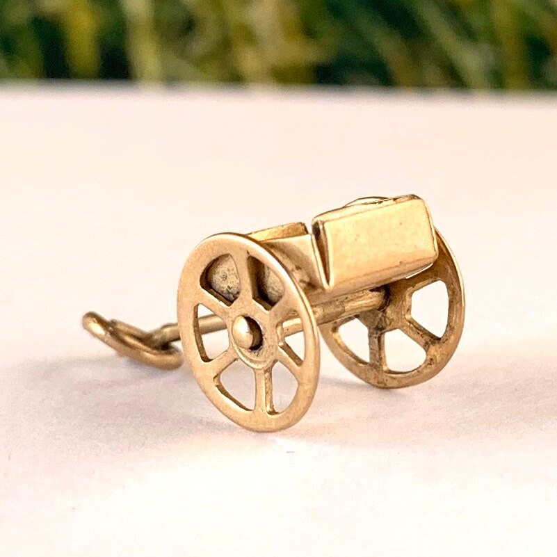 10kt Gold Wagon Cart Charm - Etsy