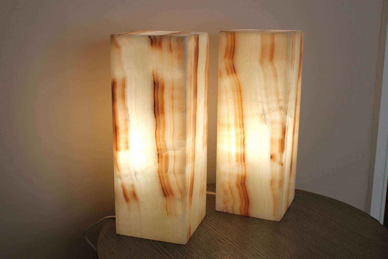 Crystal White Onyx Table Lamp 16 Elegance of Golden - Etsy