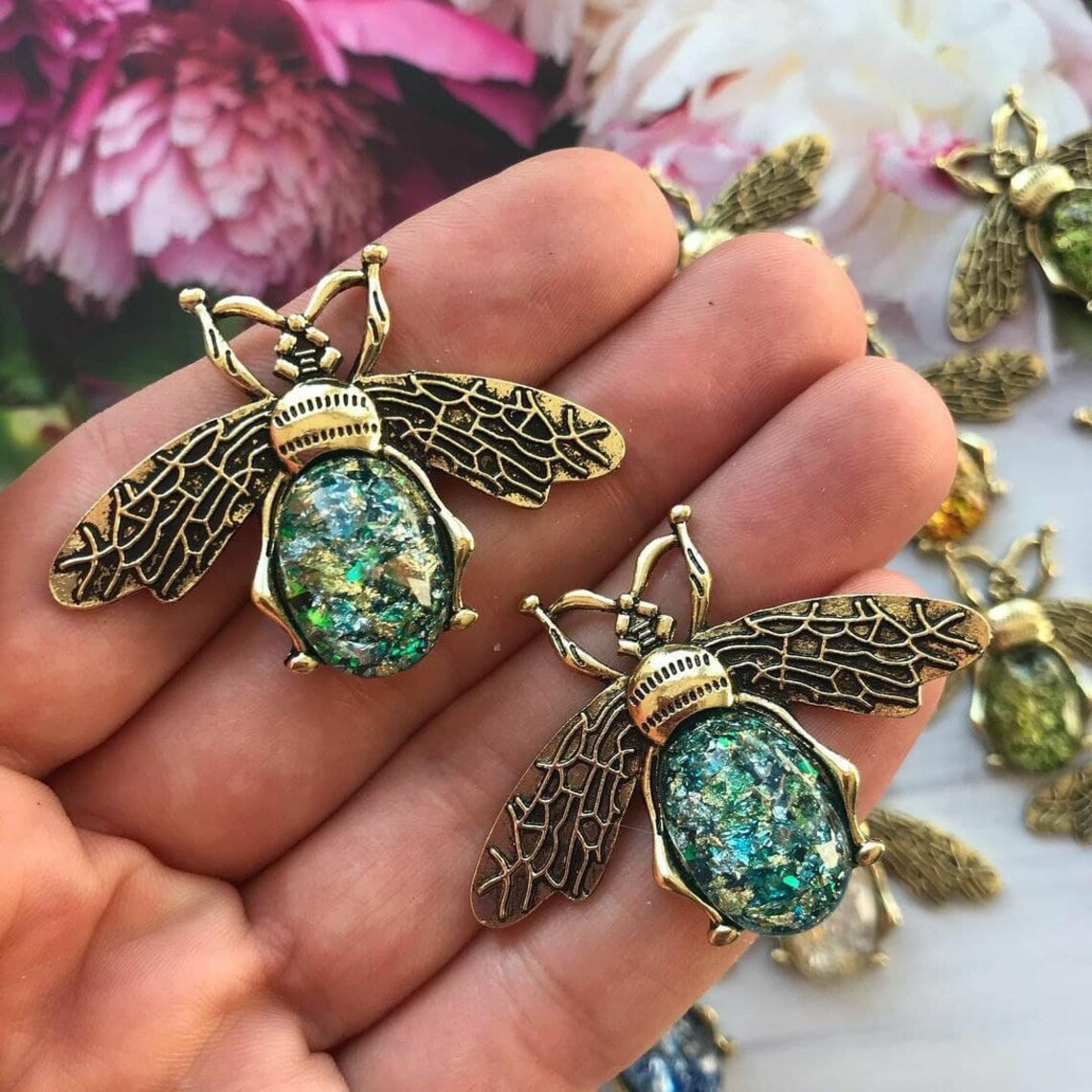 Bee Brooch Vintage. Bee Brooch Rhinestone. Insect Brooch - Etsy