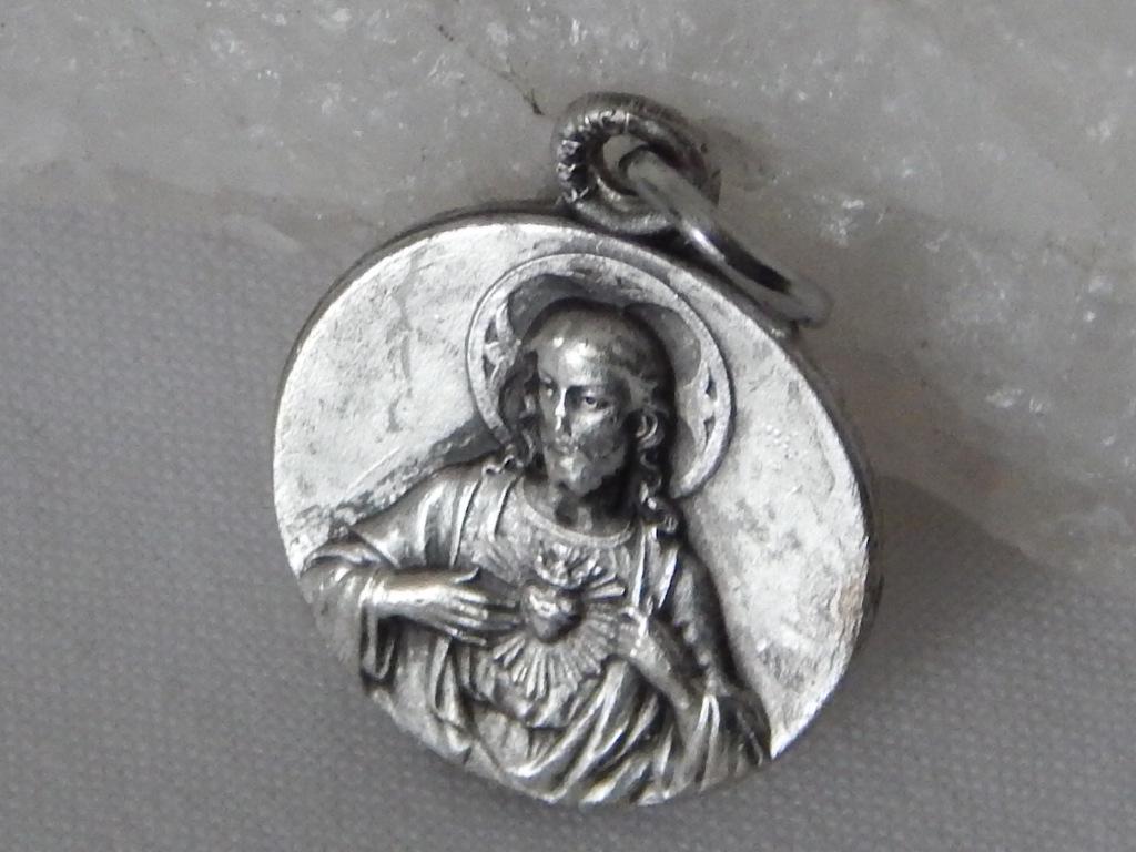 Virgin Mary & Sacred Heart Silvered Medal Regina Decor Carmeli #75 - Etsy