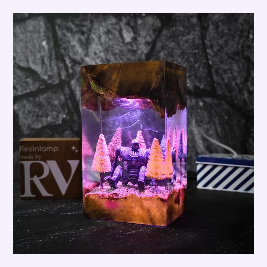Diorama Iro.n G.iant Wood Lamp, Custom Resin Lamp, Art Diorama, Gift ...