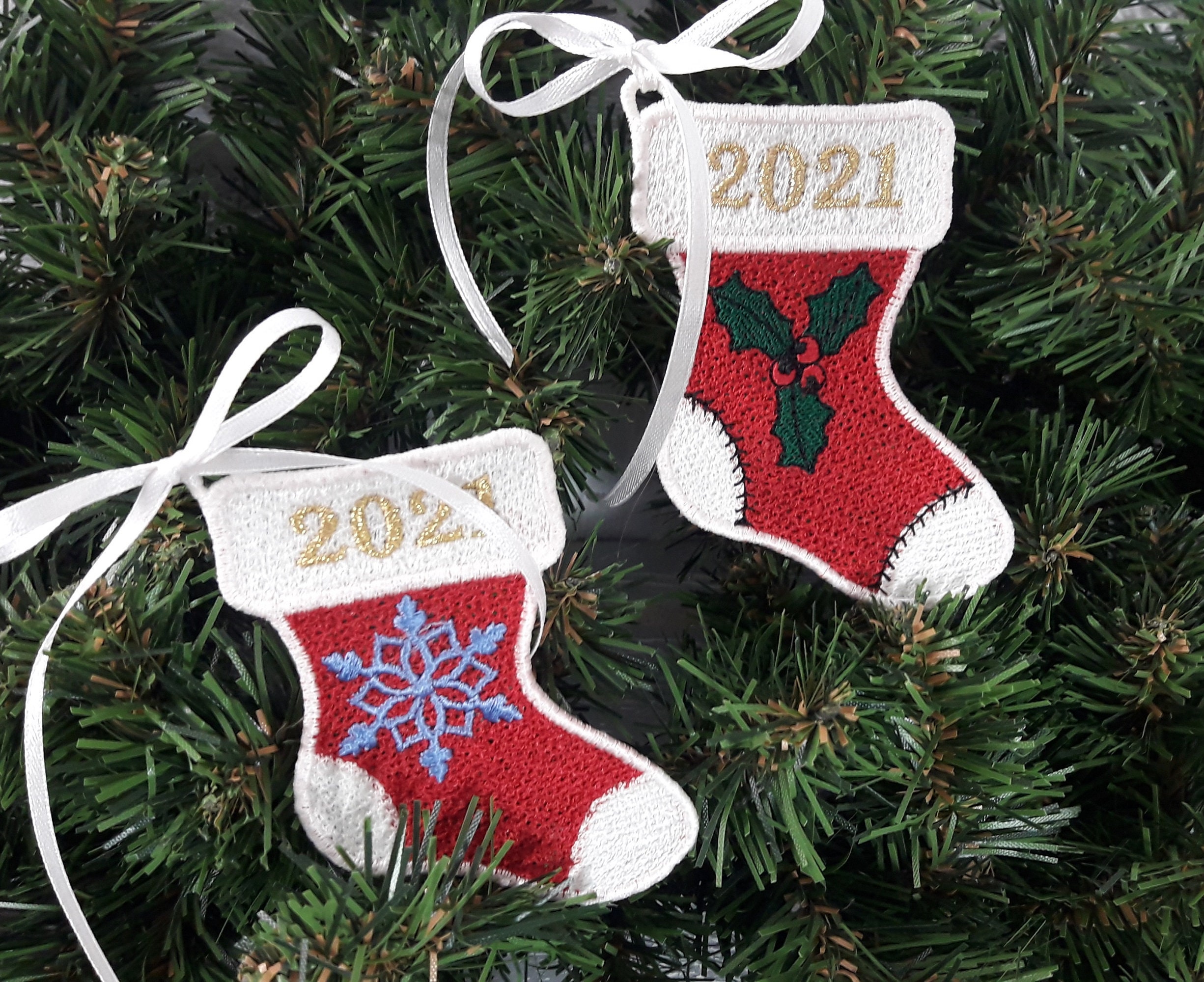 Free Standing Lace Christmas Socks Machine Embroidery Design 4x4 Hoop ...