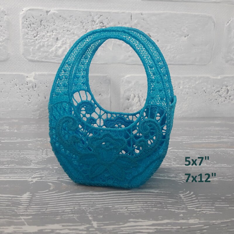 KateGalleryEmb - Etsy