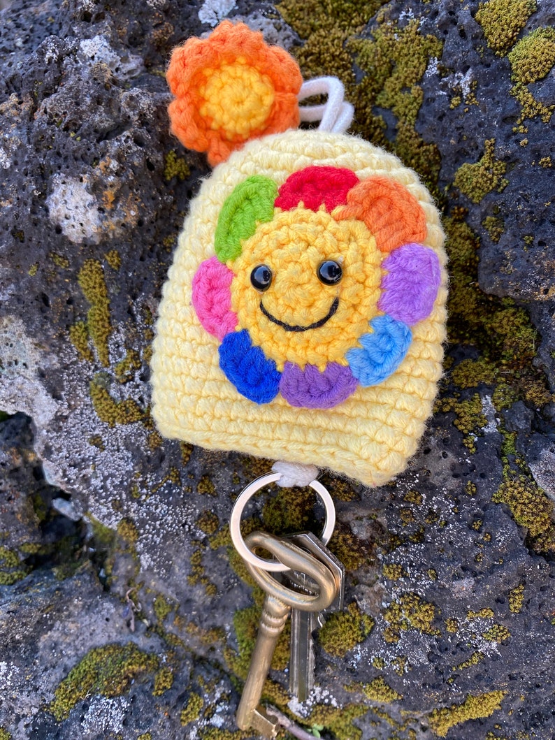Knitted Key Case Flower Handmade Key Case Amigurumi Key Holder Cute Car ...