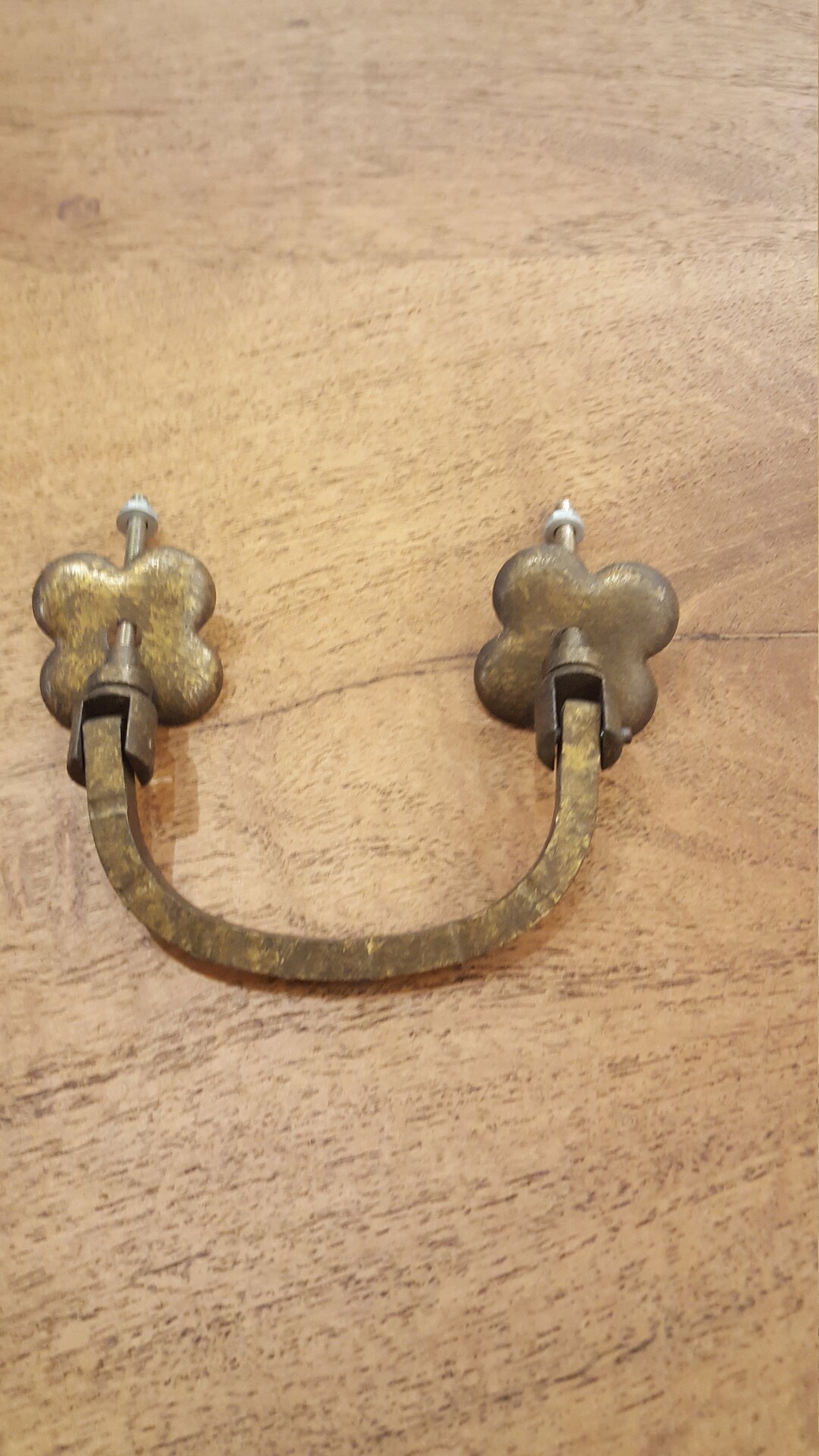 Iron Flower Ring Pull - Bronze/gold. 2 Hole - Etsy