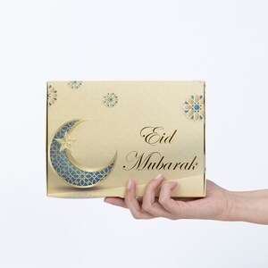 Lindt Lindor Milk White Chocolate Bars Hearts Hamper Gift Treat Happy ...