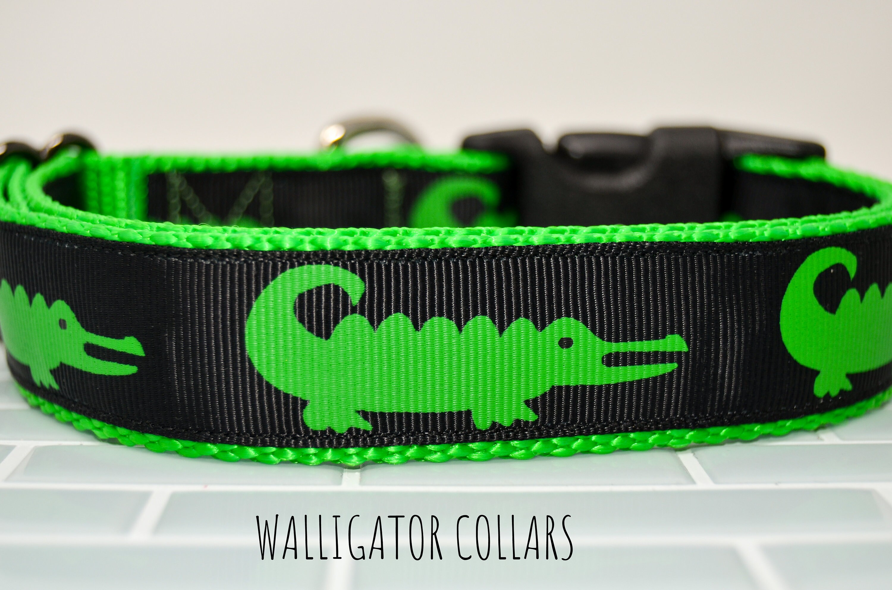 The Walligator Collar - Etsy
