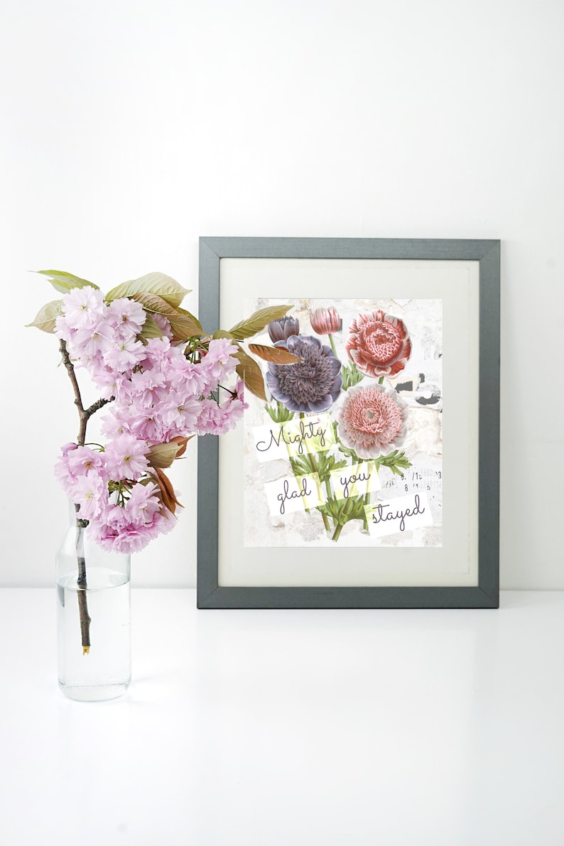 MIGHTY GLAD YOU Stayed Vintage Floral Print Guest Room | Etsy