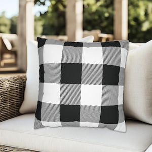 Buffalo Plaid Black White Gingham Plaid Check Decorative Throw Pillow ...
