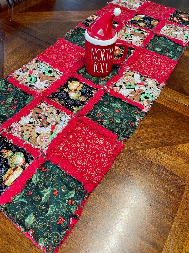 Christmas Rag Quilt Table Runner. - Etsy