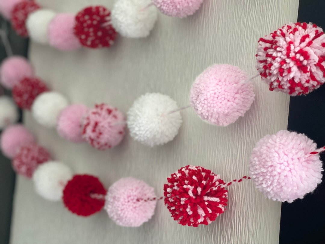 Valentines Pom Pom Decor,baby Shower Decor,birthday Party Decor,yarn ...