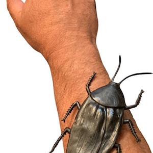 Vintage JUMBO COCKROACH 6" Giant Rubber Fake Bug Prank Joke Gag Funny ...