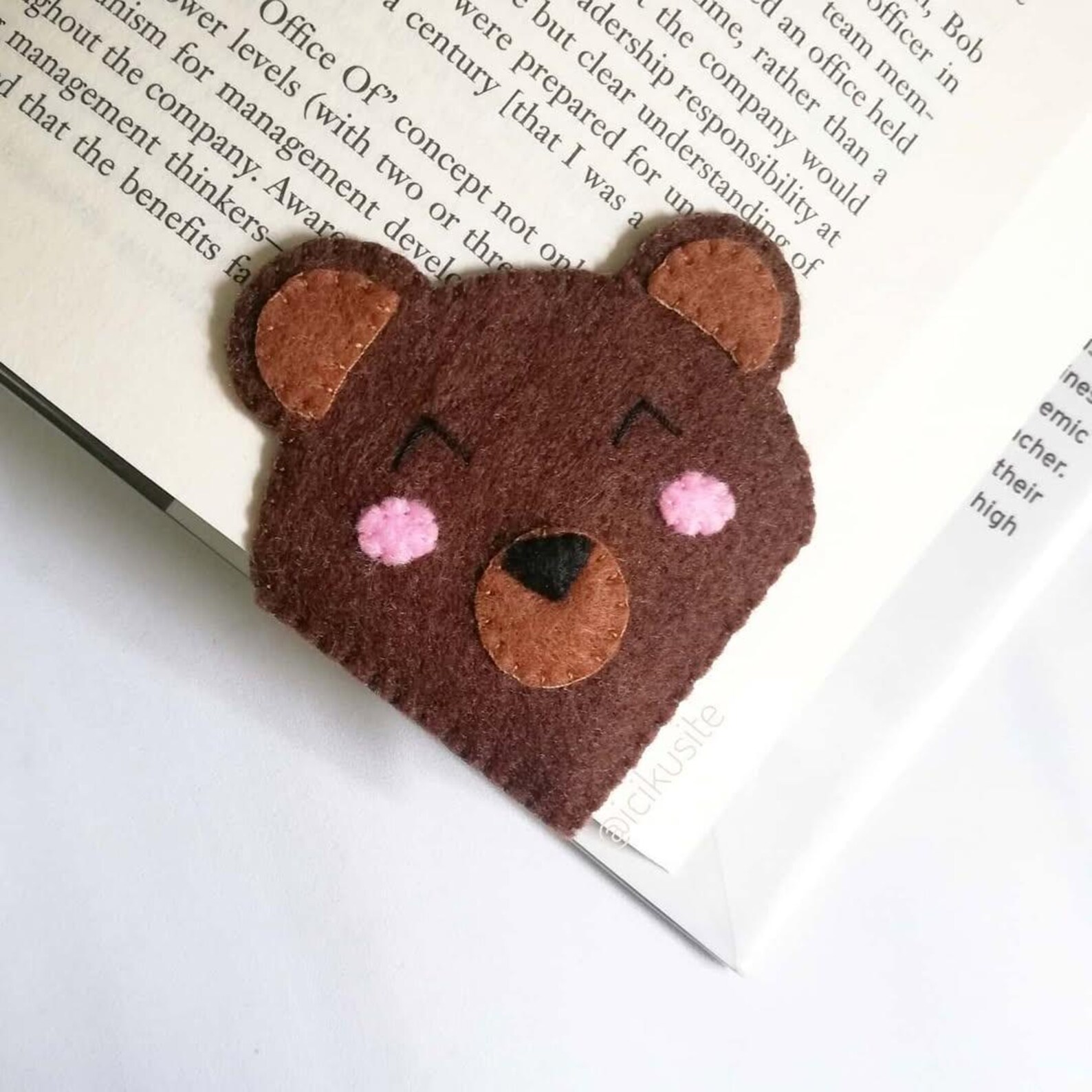 PDF, SVG : Bear Felt Bookmark Hand Sewing Pattern and Tutorial, Corner ...