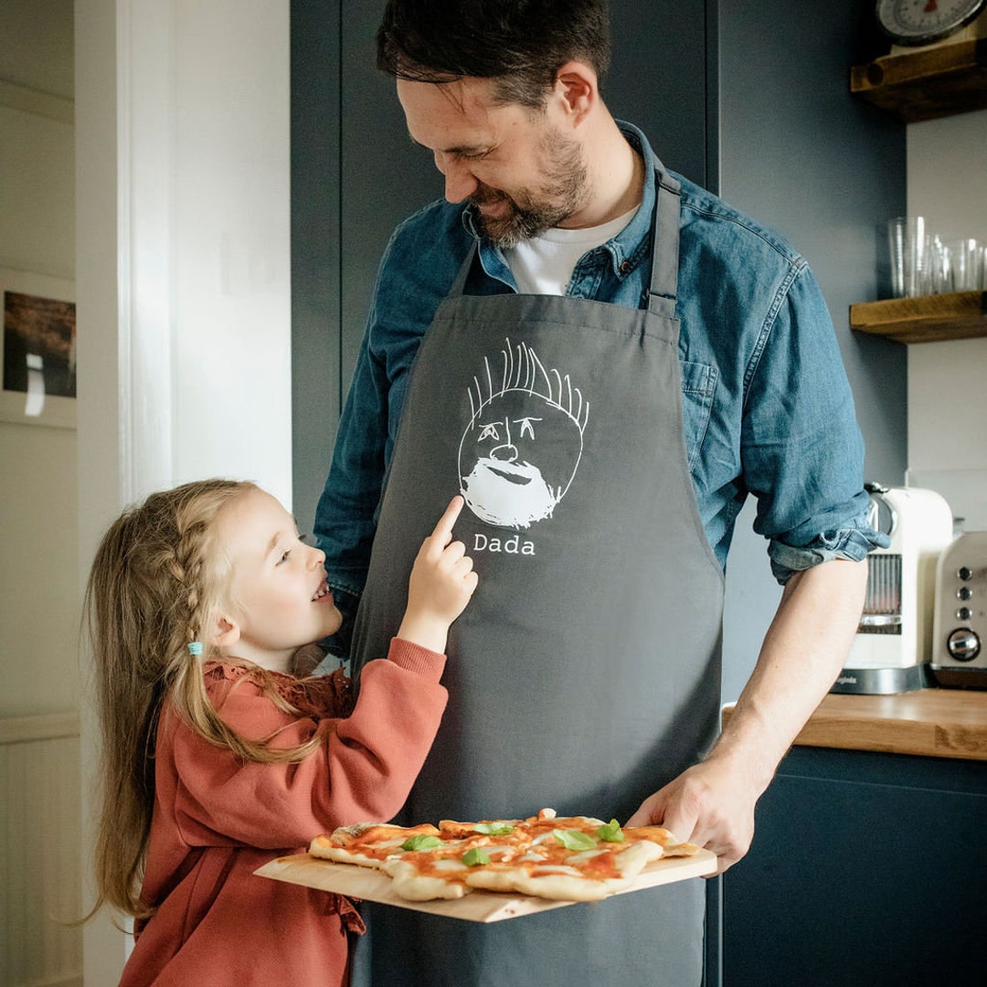 Personalised Daddy BBQ Apron - Childrens Drawing Gift - Childs Drawing ...