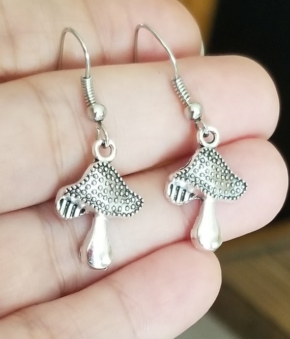 Mushroom earrings silver store