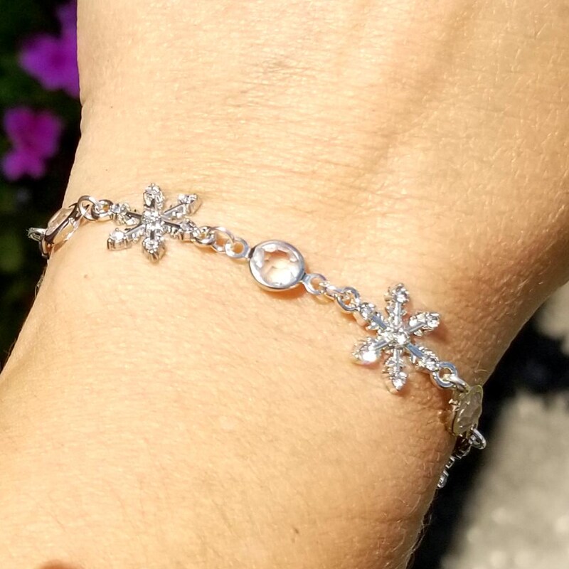 Snowflake Bracelet - Etsy