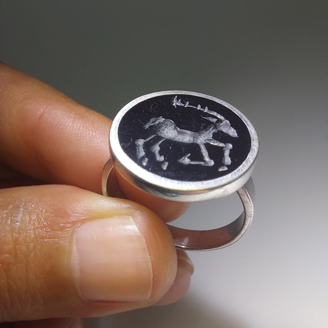 Deer Intaglio Signet Ring, Stag Intaglio, Black Obsidian Round Finger ...