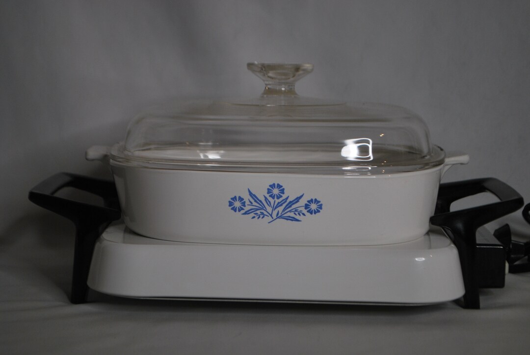 Vintage Corning Ware Blue Cornflower Electromagnetic Skillet Model P-12 ...