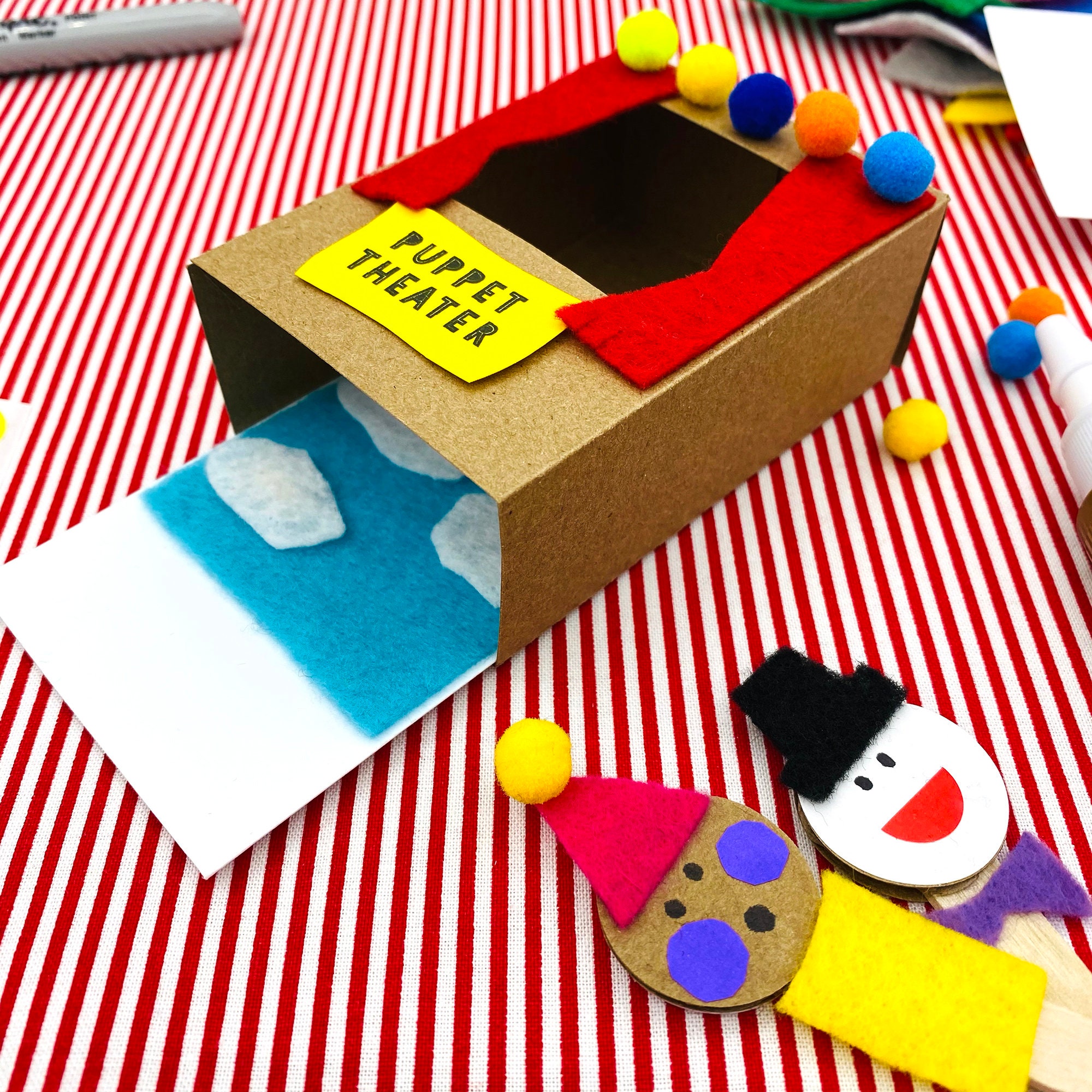 Mini Puppet Theater Craft Kit | Make a Cast of Characters and Put on a ...