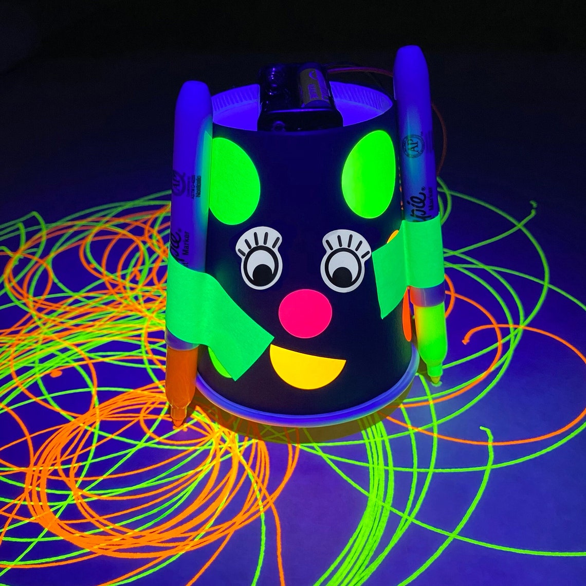 STEM Glowing Draw Bot Kit Create a Motorized Contraption - Etsy
