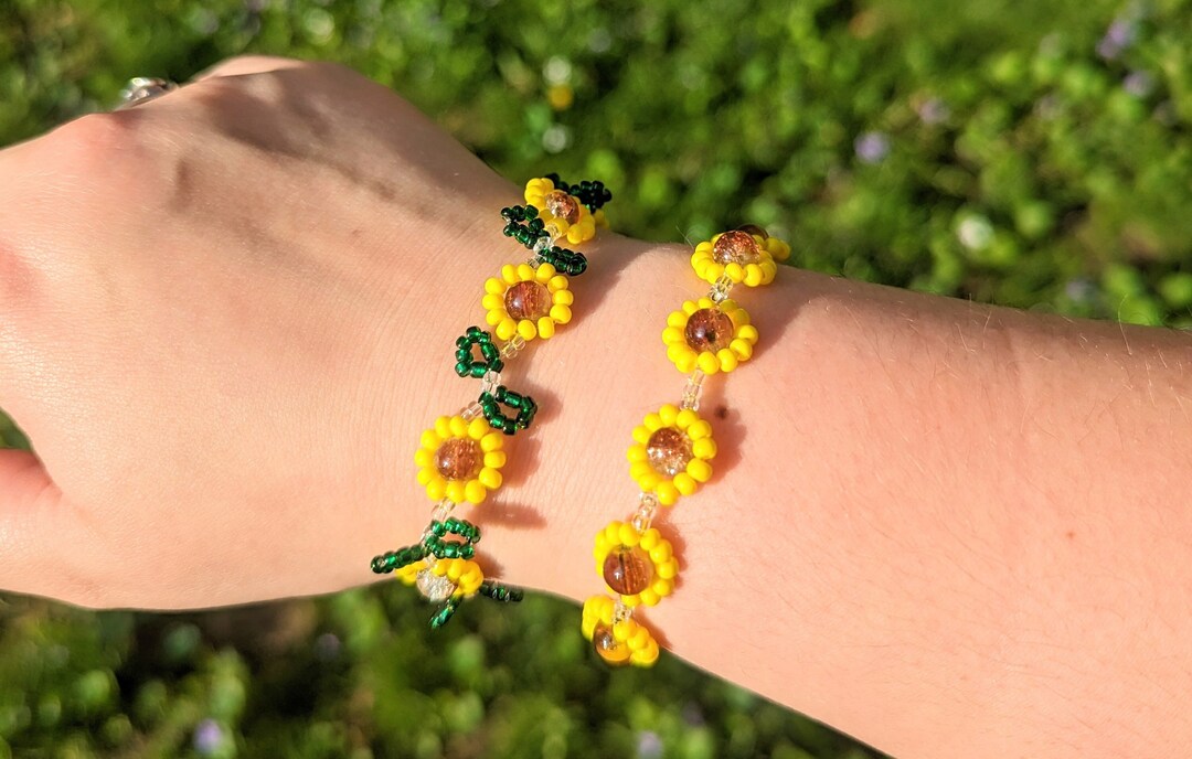 Dreamy Sunflower Chain Bracelet | Flower Chain | Sunflower Bracelet ...