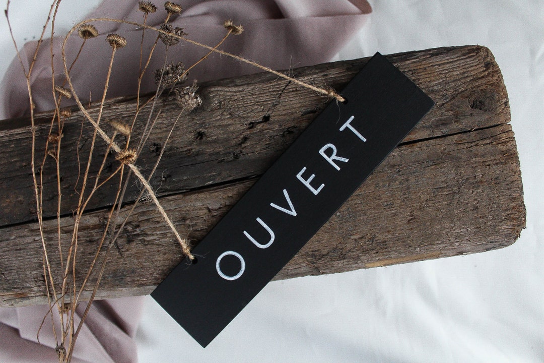 Ouvert Fermé Sign, French Black-white Open Closed Handwritten Sign ...