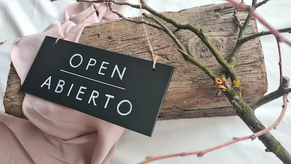 Open Closed Sign Spanish