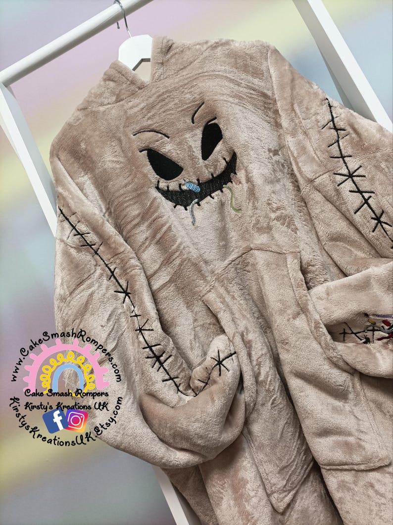 Manta con capucha Oogie Boogie: ropa de estar por casa unisex ...