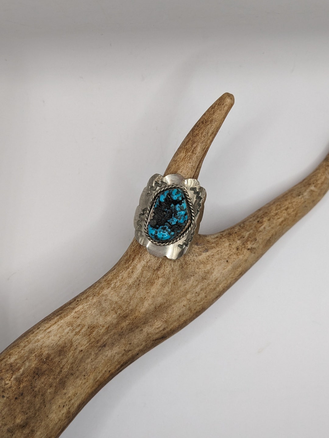 Vintage Native American Chunky Turquoise Ring. Size 9.75 - Etsy