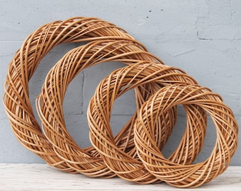 Unique Gift for Her, Willow Vine Wreath, Woven Wicker Wreath, Rattan ...