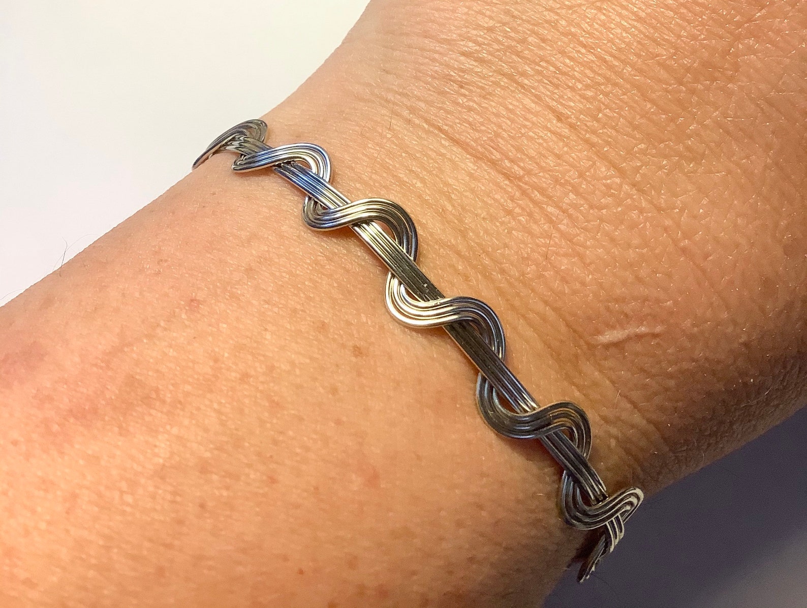 Silver Wavy Bangle Bracelet - Etsy