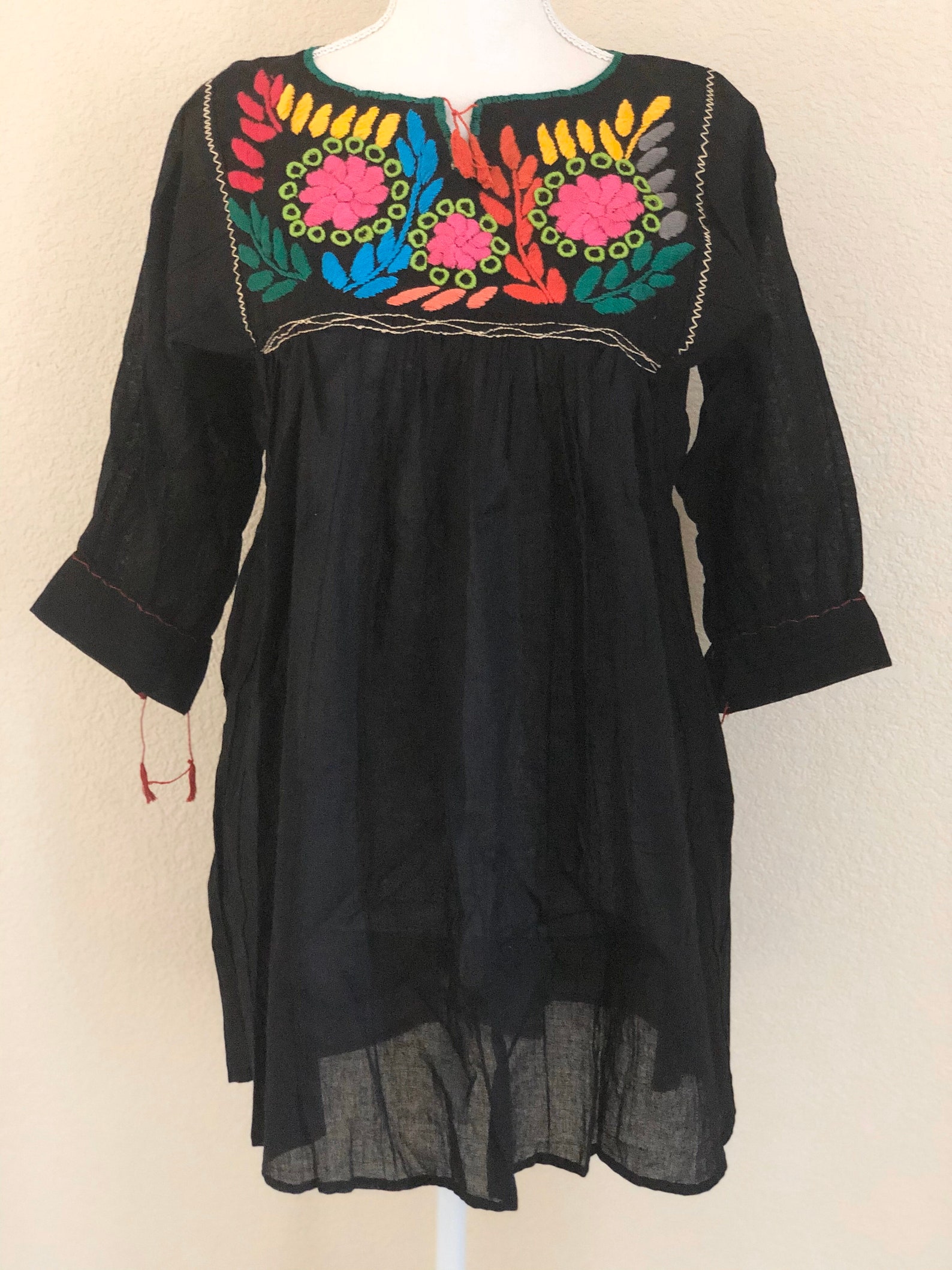 Mexican Embroidered Blouse Mexican Tunic smock top Mexican | Etsy