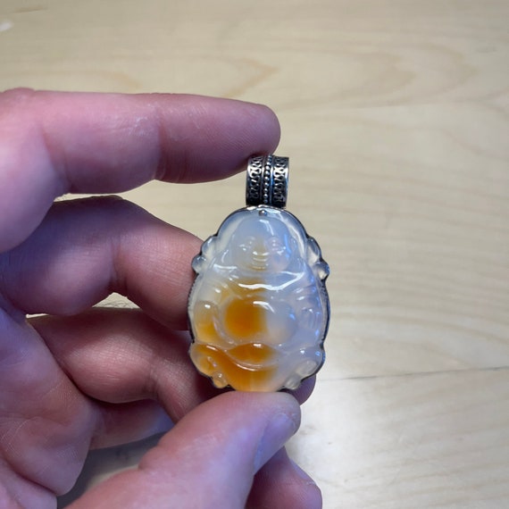 carved agate buddha set - Gem