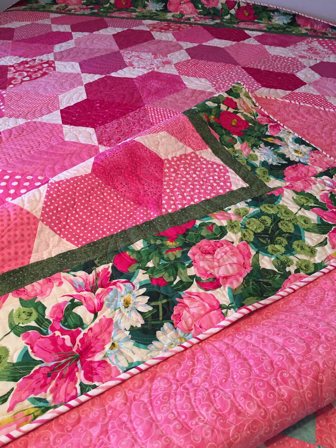 Pink Lotus Quilt - Etsy