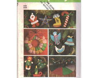 Uncut Simplicity Sewing Pattern 2488 Christmas Decorations Pattern ...
