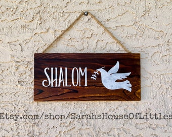 Shalom Wreath Sign - Etsy