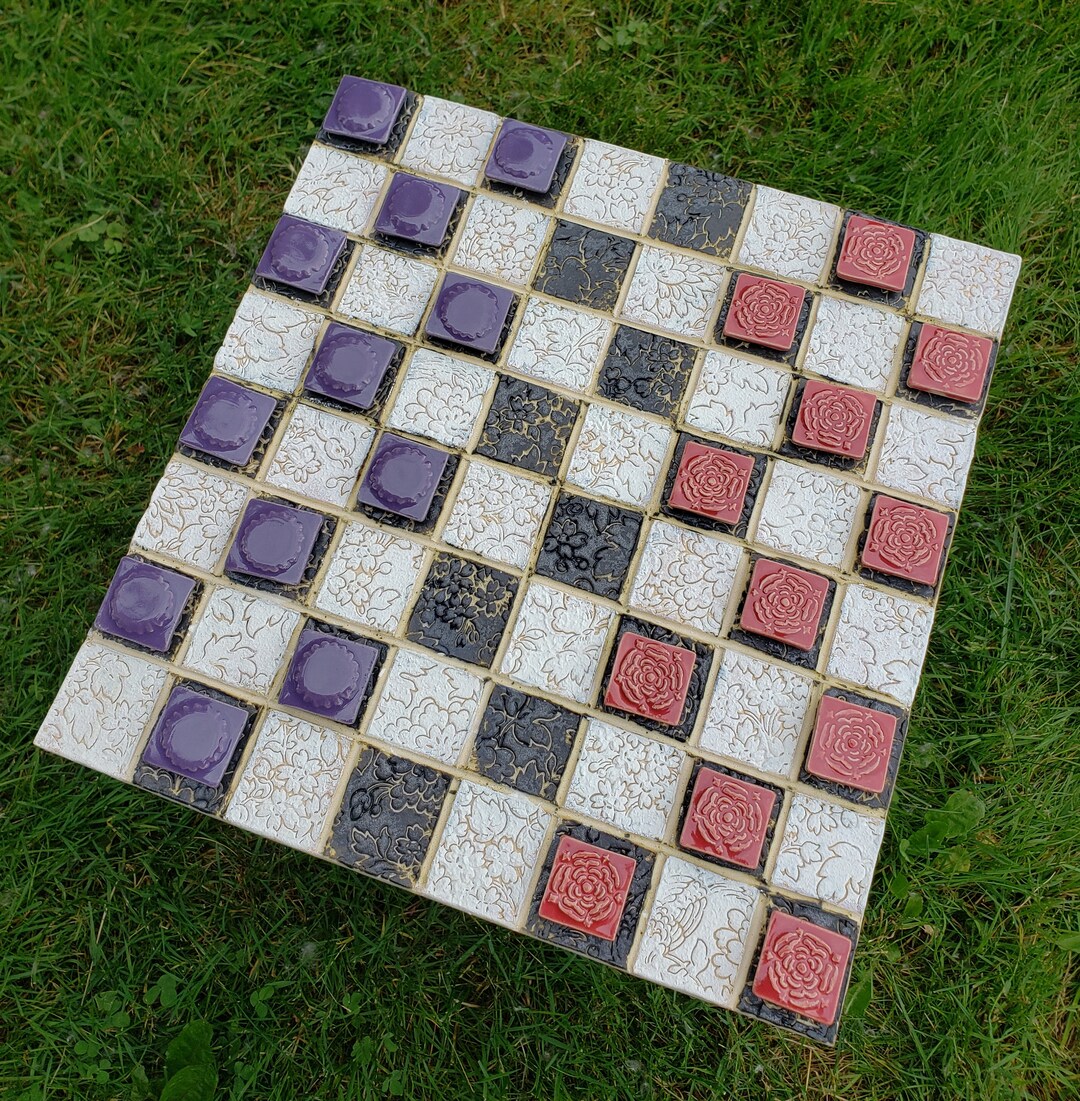 Rustic Outdoor Checkers: Roses Vs Violets - Etsy