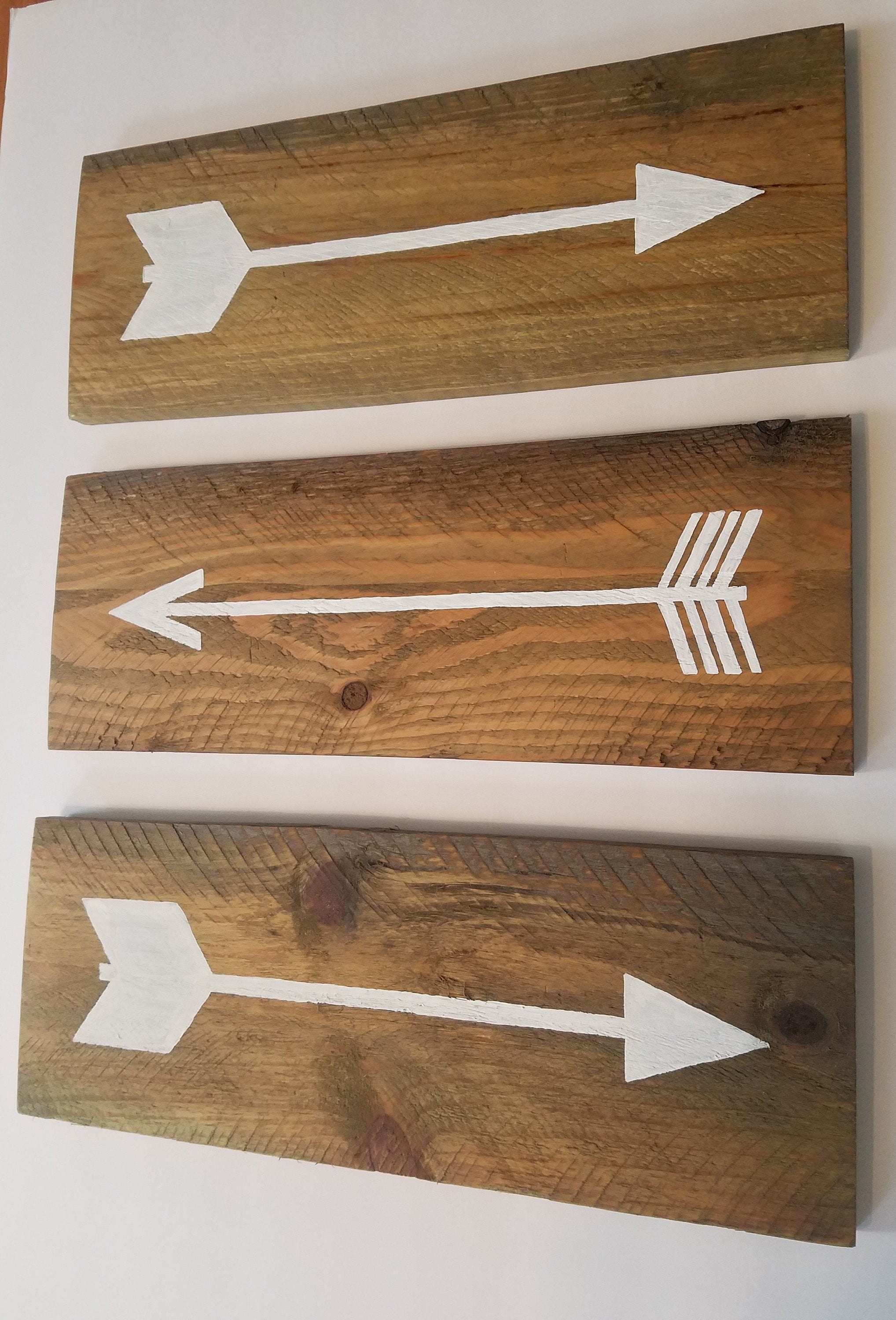 Set of 3 Rustic Arrow Signs - Etsy