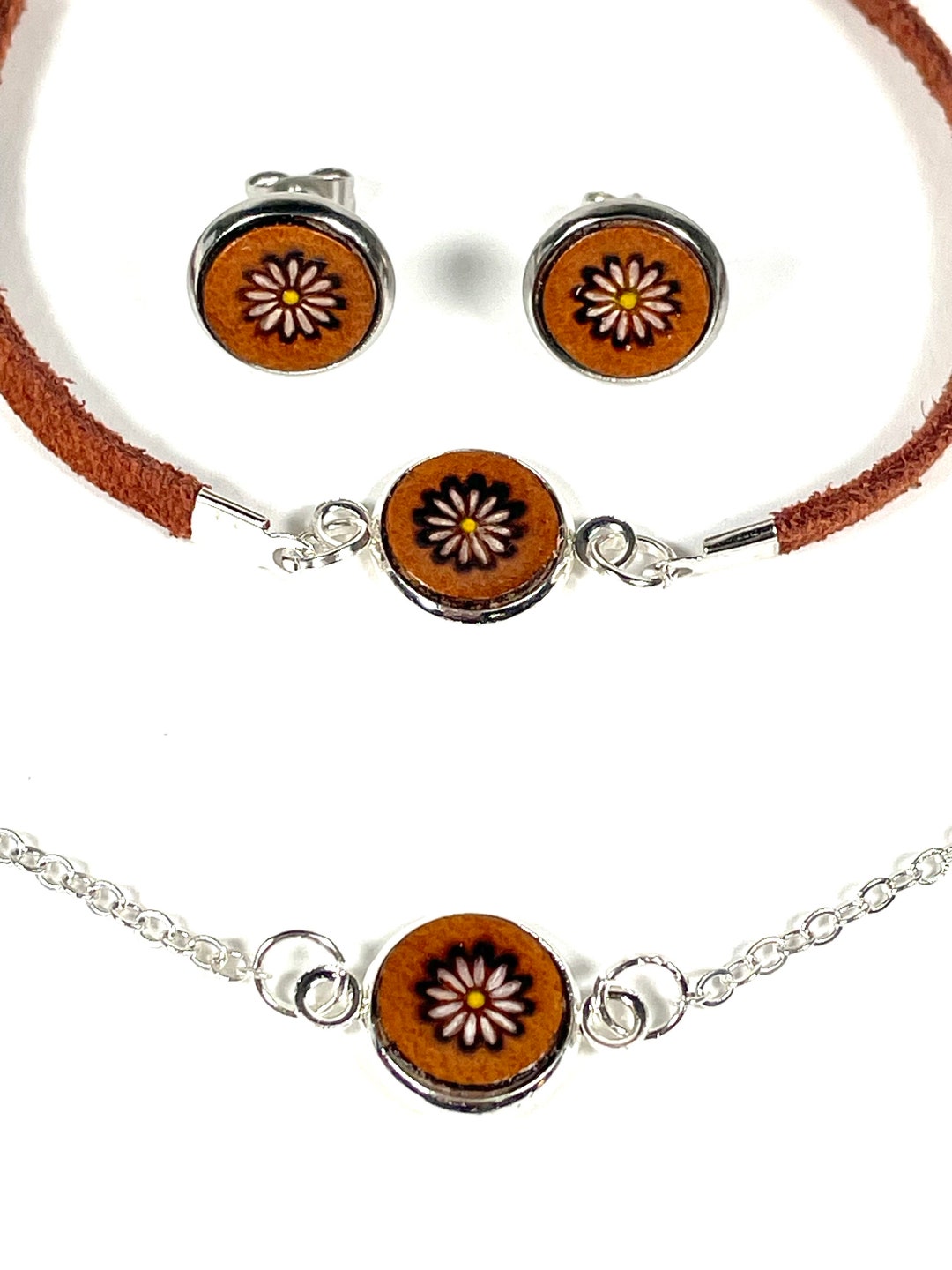Hand Painted Daisy Jewelry Set: Leather Earrings, Choker, Bracelet - Etsy