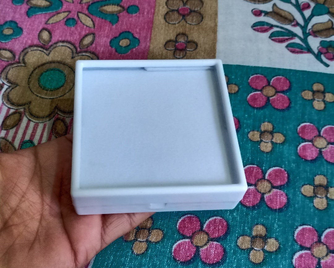 GEMSTONE Diamond Display Storage Good Quality White Big Size Plastic ...