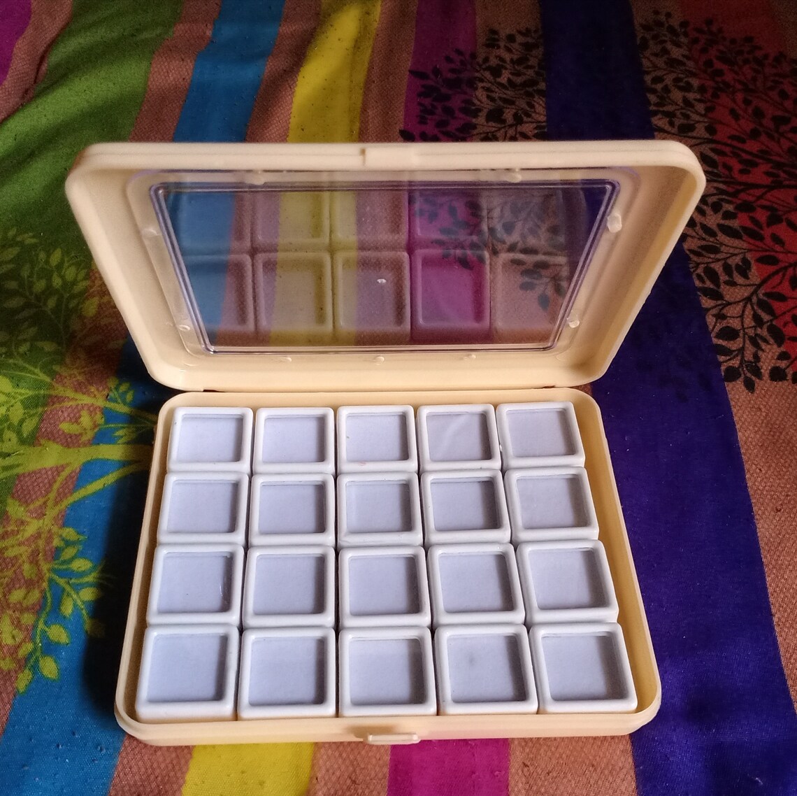 Gems Diamond Display Storage Transparent Box 20 Plastic Boxes - Etsy UK