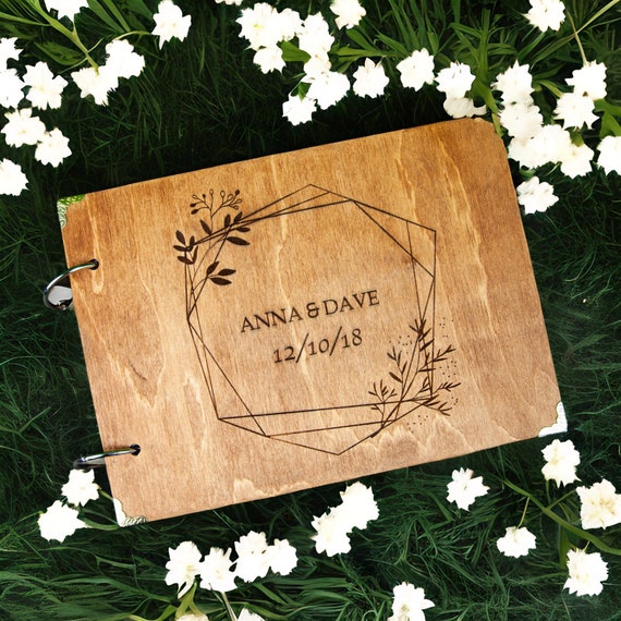 Make your own wedding album uk | Beachweddingtips.com