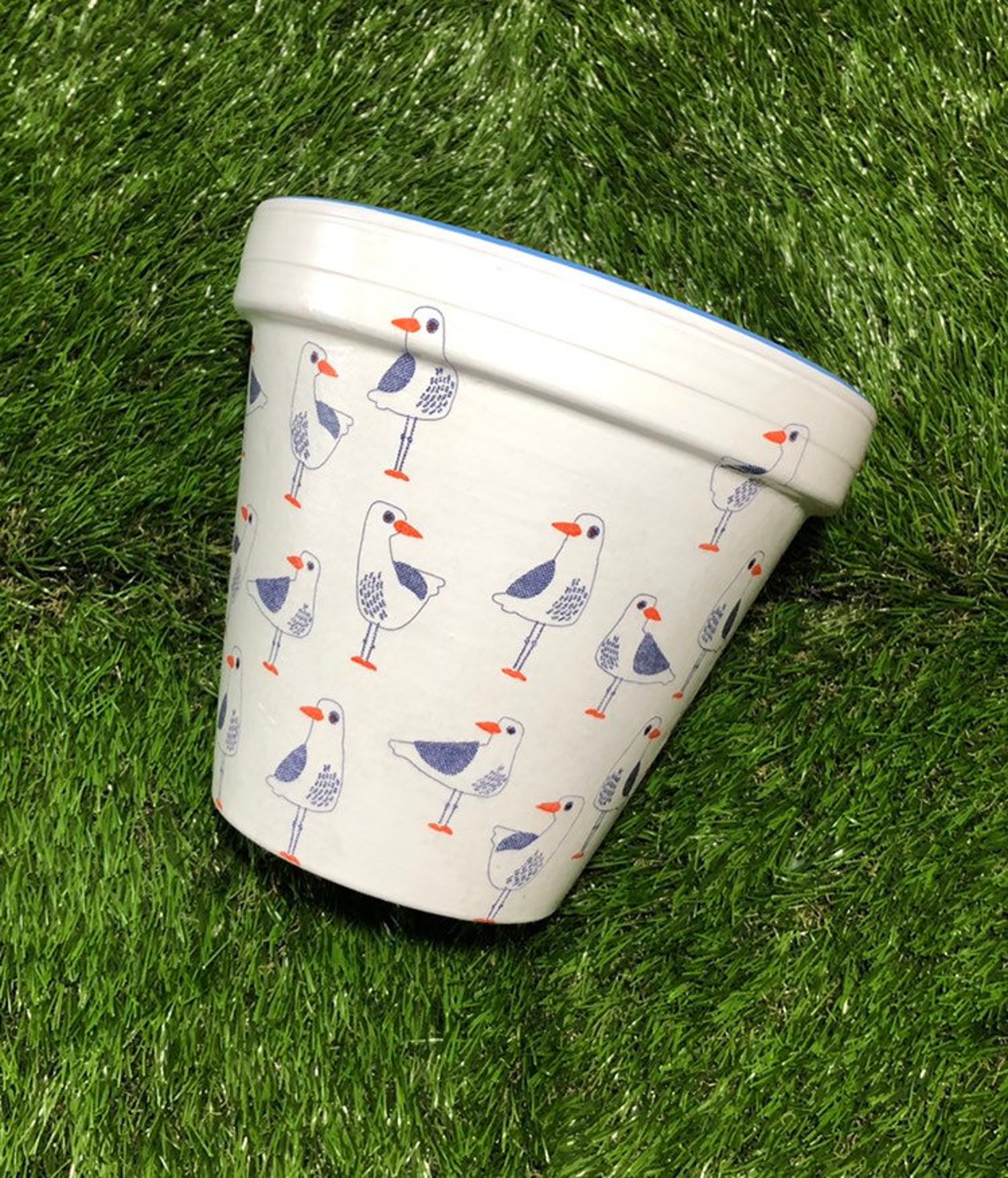 Seagulls seaside decoupaged plant pot Coastal garden planter | Etsy
