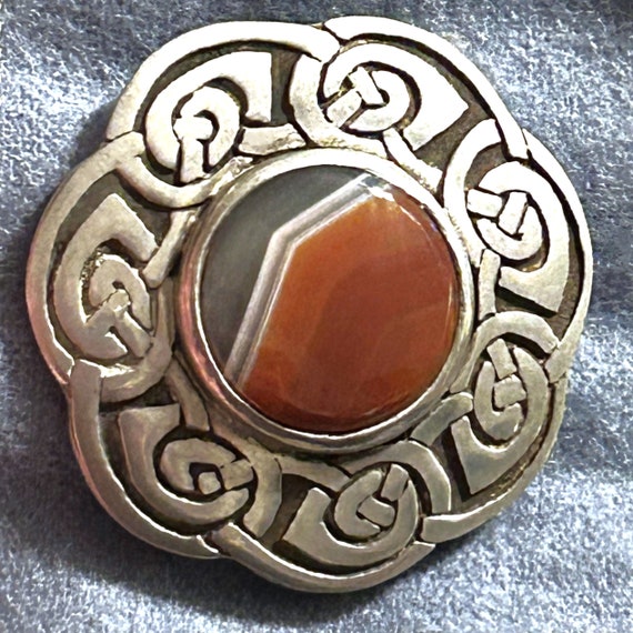 Vintage Silver Celtic Trinity Knot Brooch with Banded… - Gem