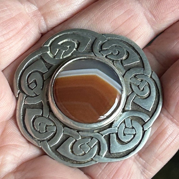 Vintage Silver Celtic Trinity Knot Brooch with Banded… - Gem