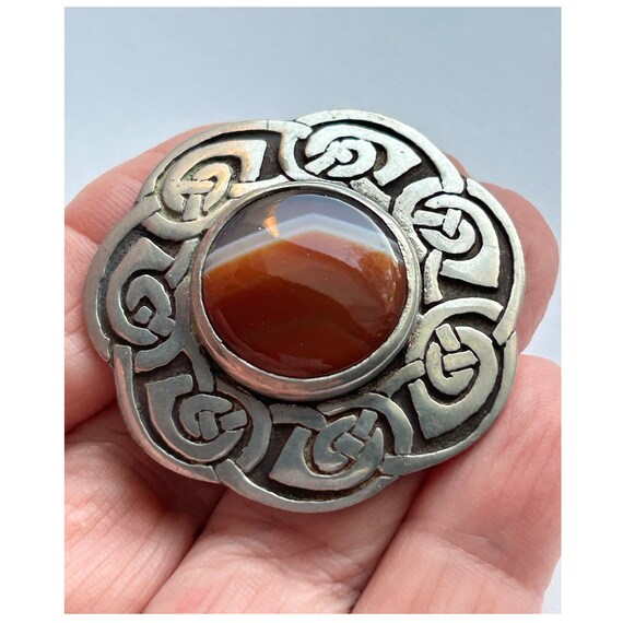 Vintage Silver Celtic Trinity Knot Brooch with Banded… - Gem