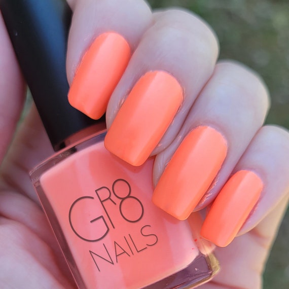 Bright Peach Nail Polish